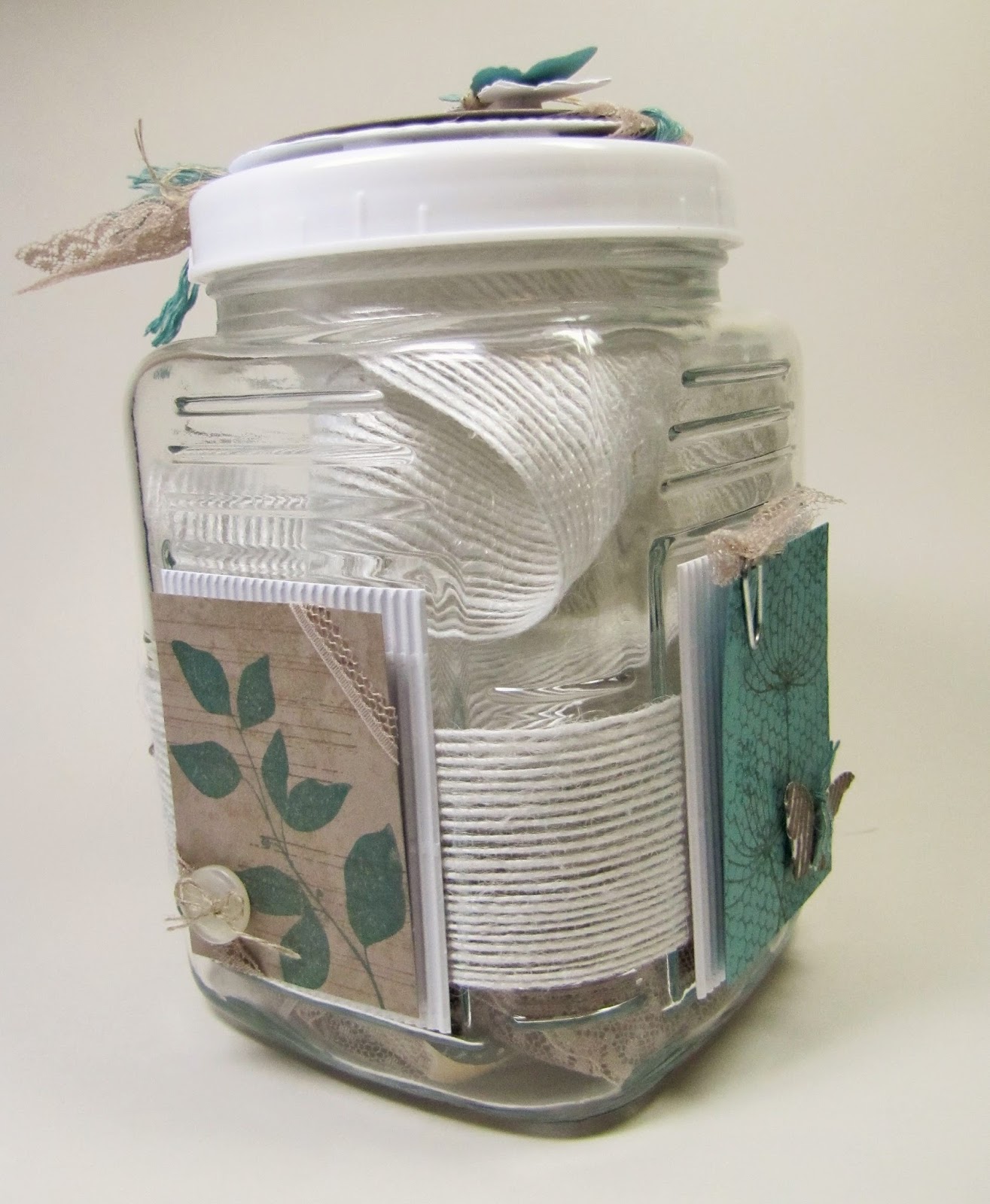 Maddiebug Designs: Decorative Jar