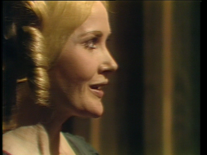 Shadows on the Wall: An Online Dark Shadows Fanzine: Nancy Barrett