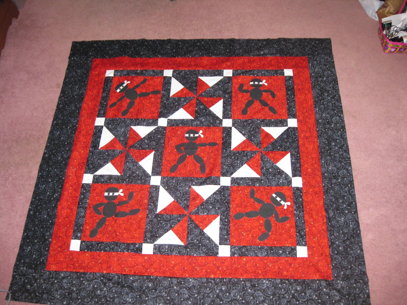 Manders' Quilts: Ninja Quilt