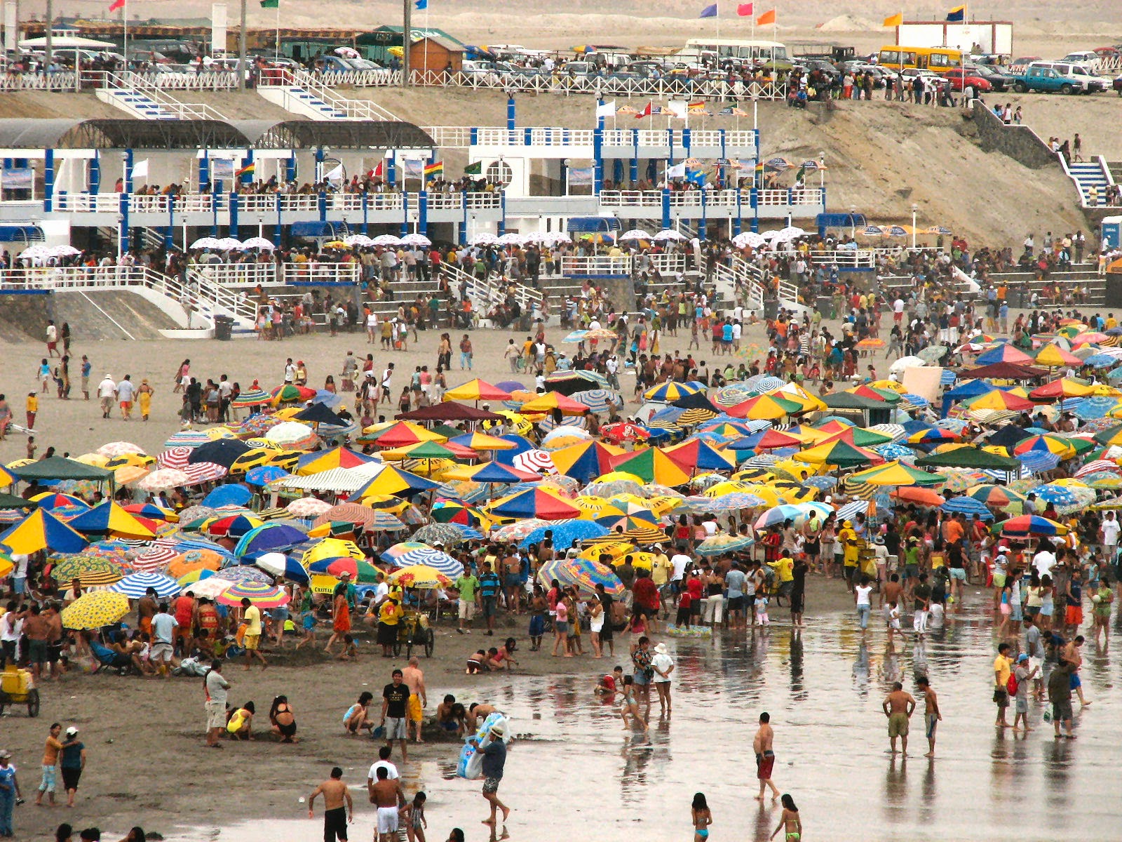 TURISMO EN ILO: PLAYAS DE ILO