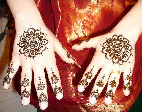 Motif Inai Tangan Simple