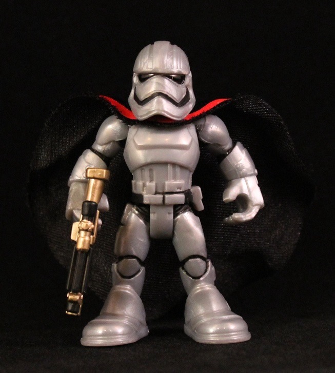 She's Fantastic: Galactic Heroes - REY & CAPTAIN PHASMA!