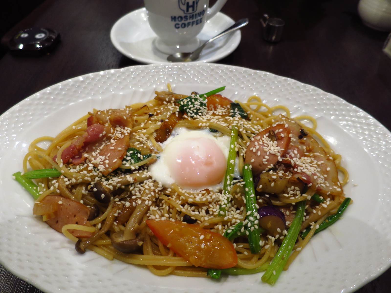 Small Potatoes Make The Steak Look Bigger: A pasta from Hoshino Coffee