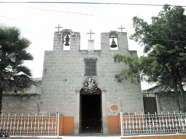 El Bable: El templo de San Antonio en Colón, Querétaro.