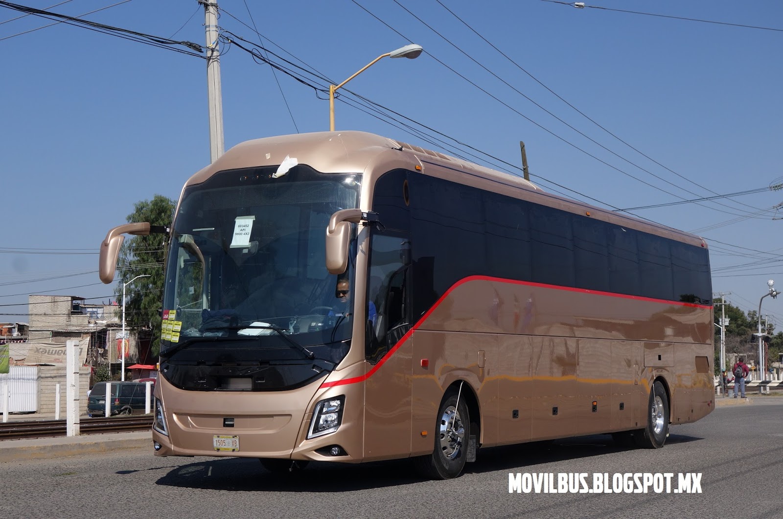 PRIMERA PLUS MUY PRONTO ESTRENARA VOLVO 9800.