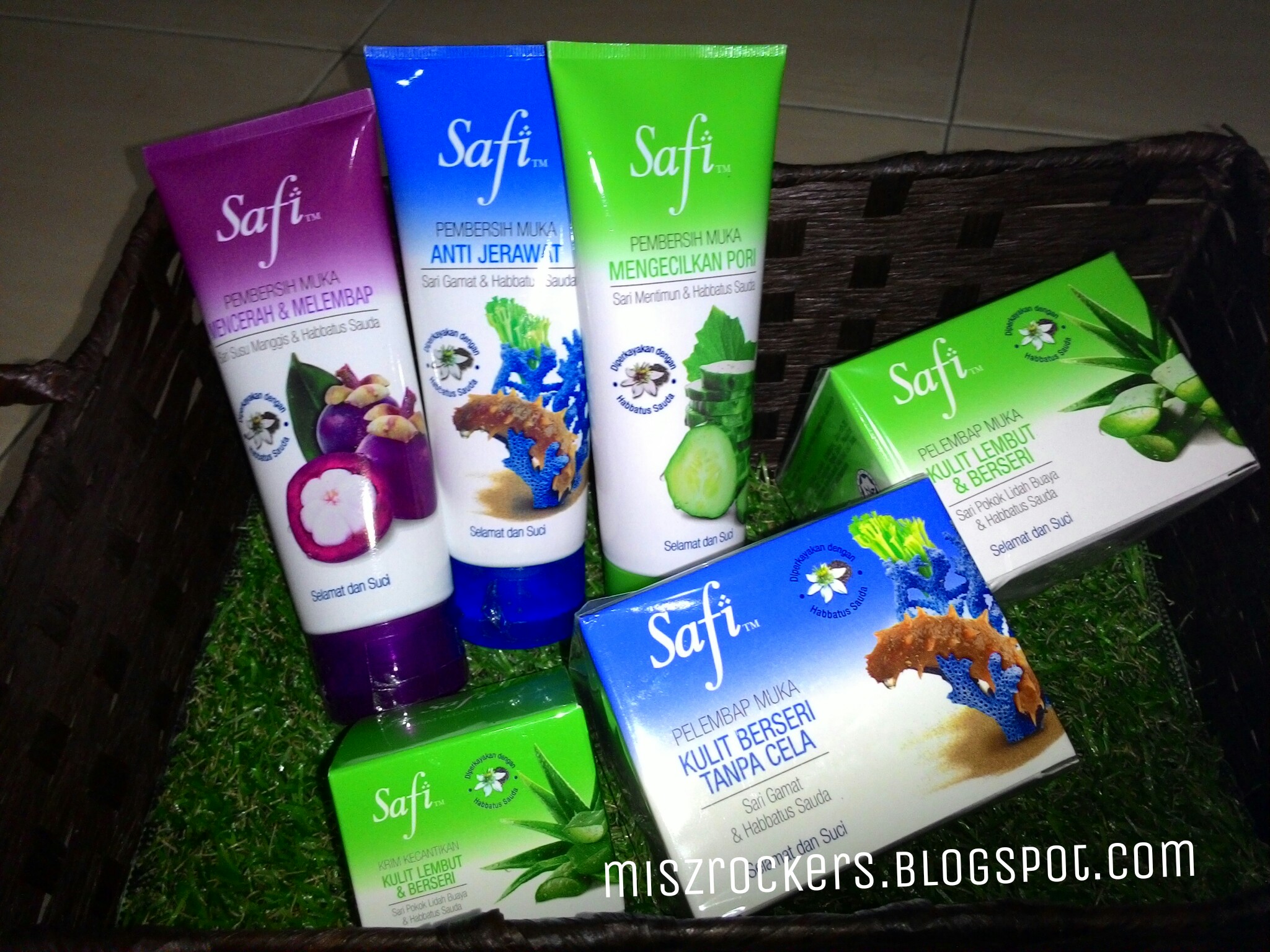 RANGKAIAN PRODUK SAFI RUMUSAN BAHAN SEMULAJADI DAN DIFORMULASI DENGAN ...