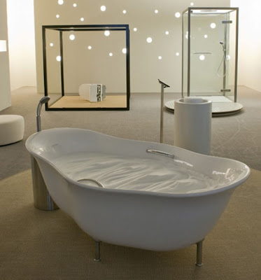 Furo Bathtub Unusual with Foamy Water by Inax ~ Binh House
