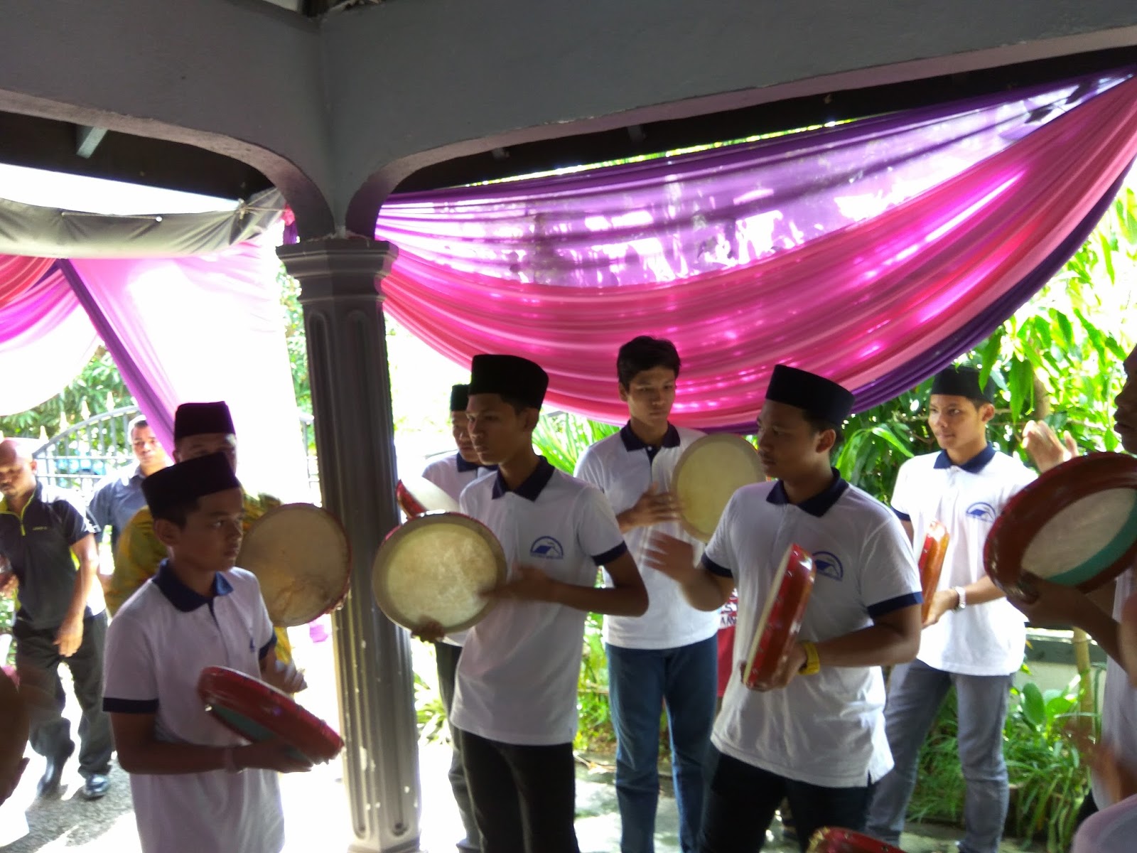 TERATAK DAMAIKU KAMPUNG KONDOK: Kompang Kampung Kondok Kini Aktif Dan ...