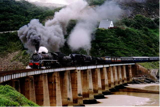 15 Beautiful Steam Train Photos - Wallpapers Collection