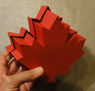 Needles 'n' Knowledge: Maple Leaf 3D Box Tutorial