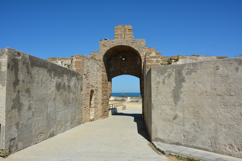 Travels - Ballroom Dancing - Amusement Parks: Fort of San Sebastian, Cadiz