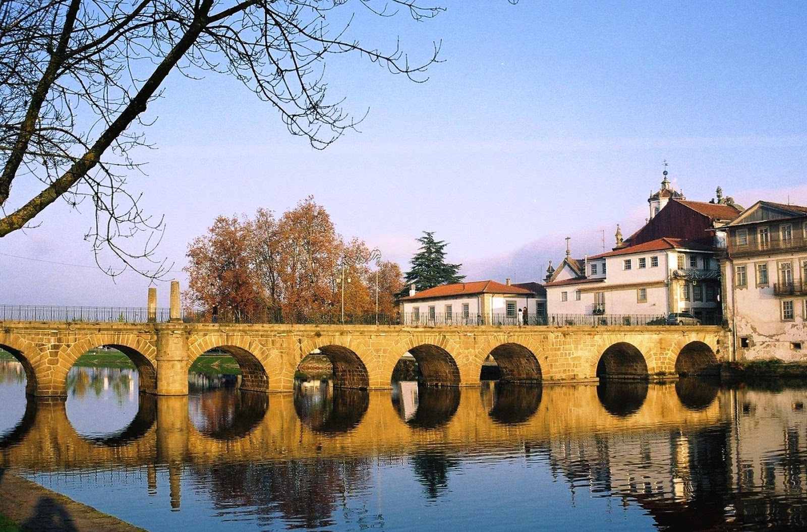 Monumentos e Sítios: Ponte Romana de Trajano