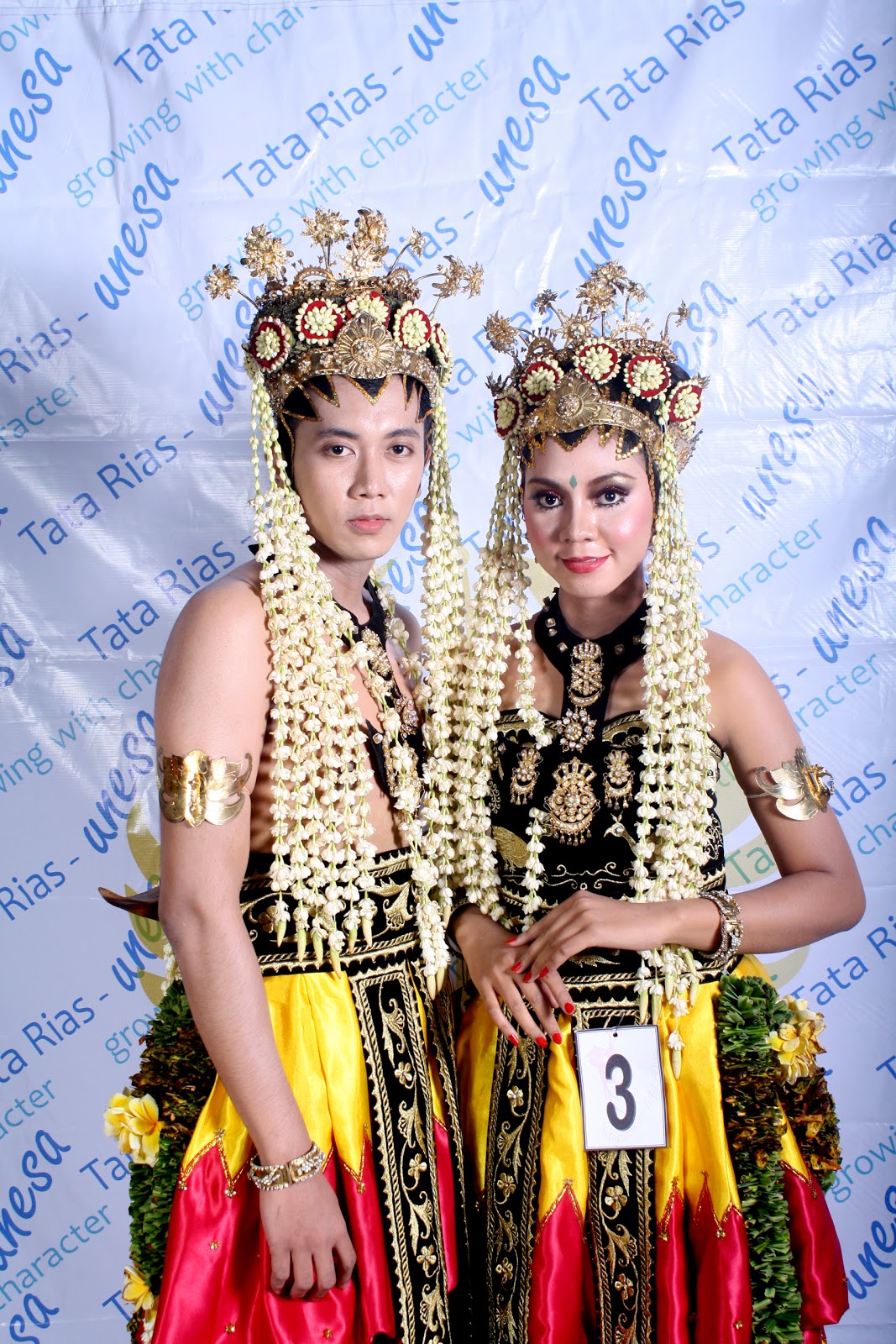 kreasiku ^^: pengantin Madura legha