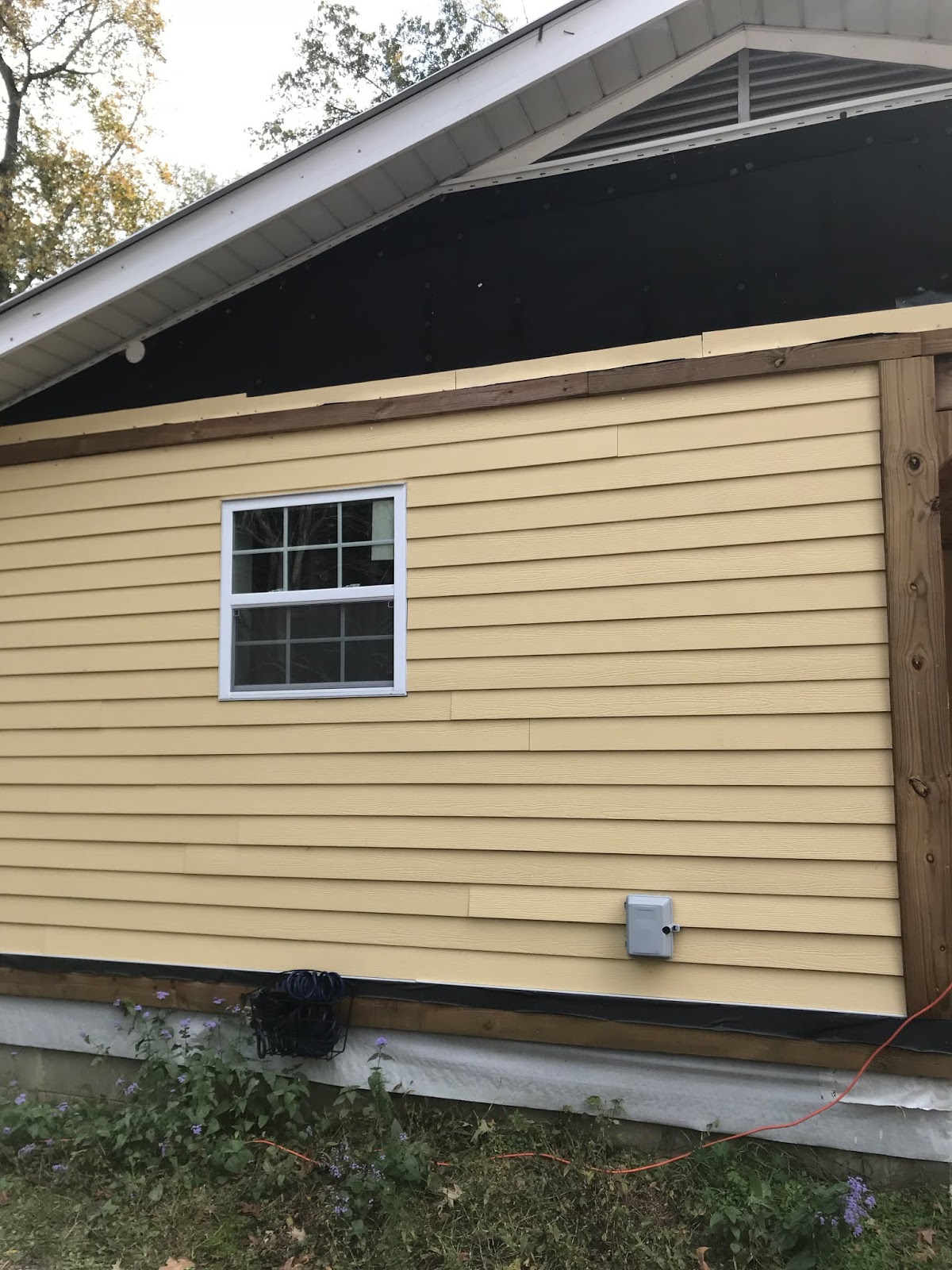 ESCAPE FARMS: Escape Farms - Office Siding Project Completion - October ...