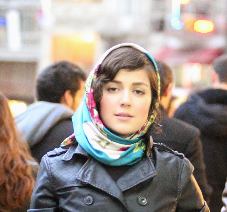 iranbuzzer: Afsaneh Pakroo New Album