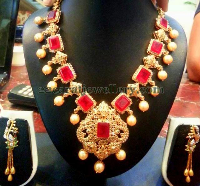 Square Shaped Rubies Set - Jewellery Designs