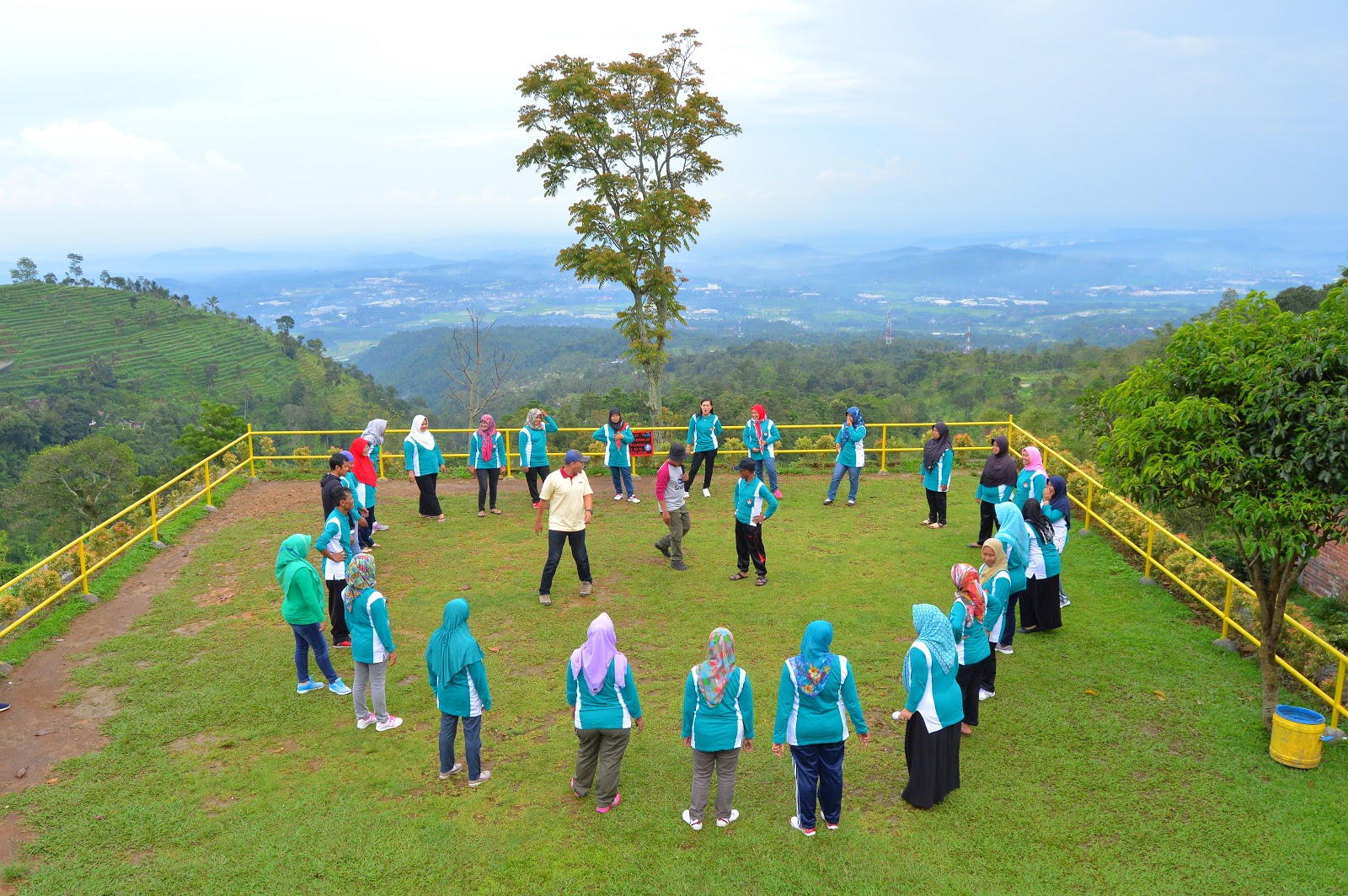 OUTBOUND & ADVENTURES SEMARANG: Family Gathering Outbound, Refrensi ...