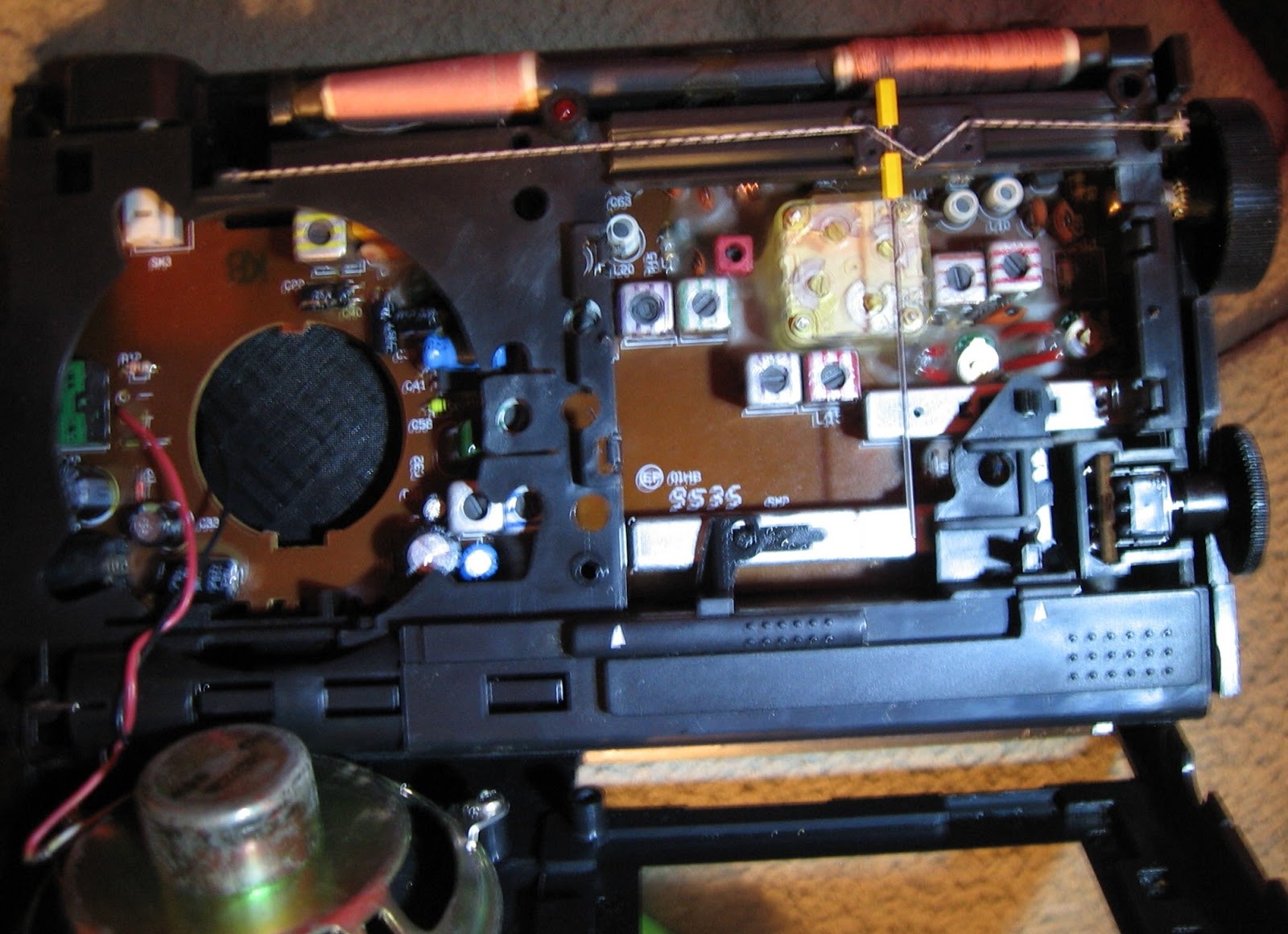 Interrock Nation: MW DXing with the Realistic DX-350 / Sangean SG-700L