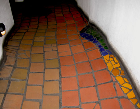 Letters from the Clutter Palace: KunstHausWien: Hundertwasser (An ...