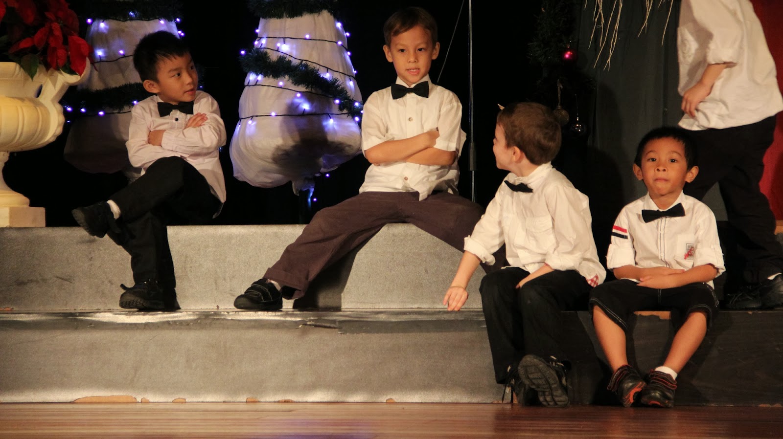 TheTravelingTeacher: School | Christmas Pageant