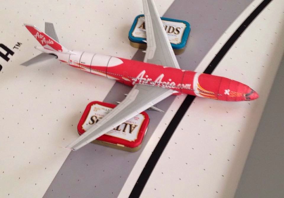 Three Amigo Papercraft (Paper-Craft Interest Group): Air Asia x Red ...