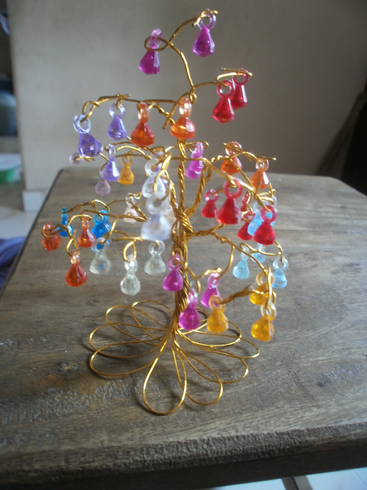 Maha Arts & Crafts: Golden tree