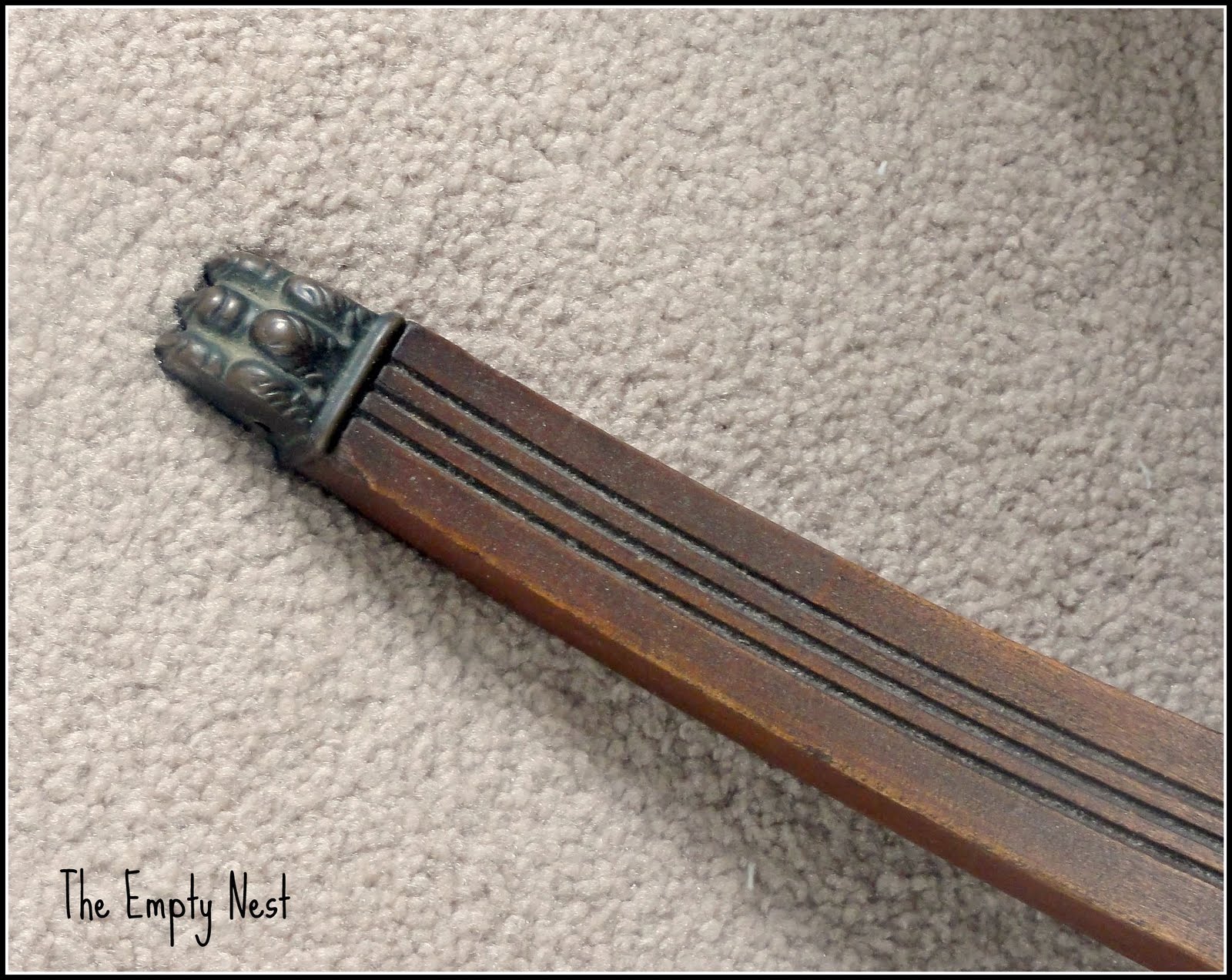 The Empty Nest: Painted French Table..Wild Sweetpeas and Little Tew