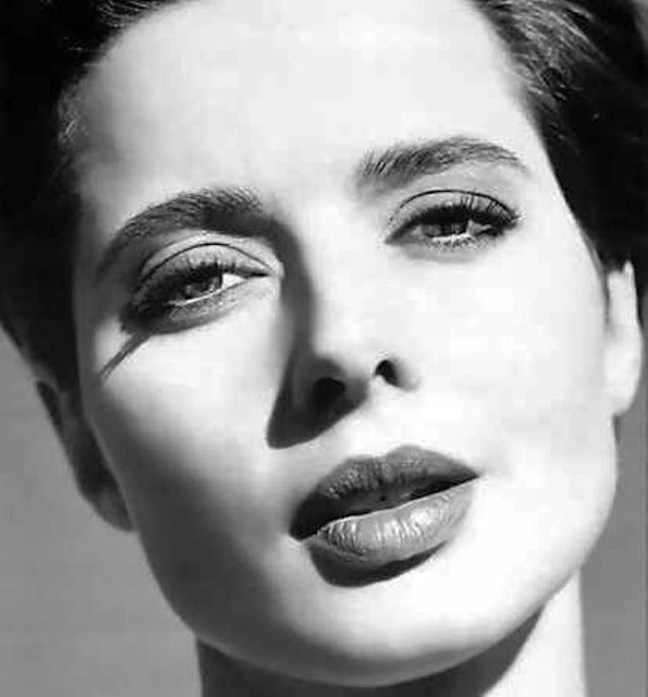 F i n i t o r: Isabella Rossellini