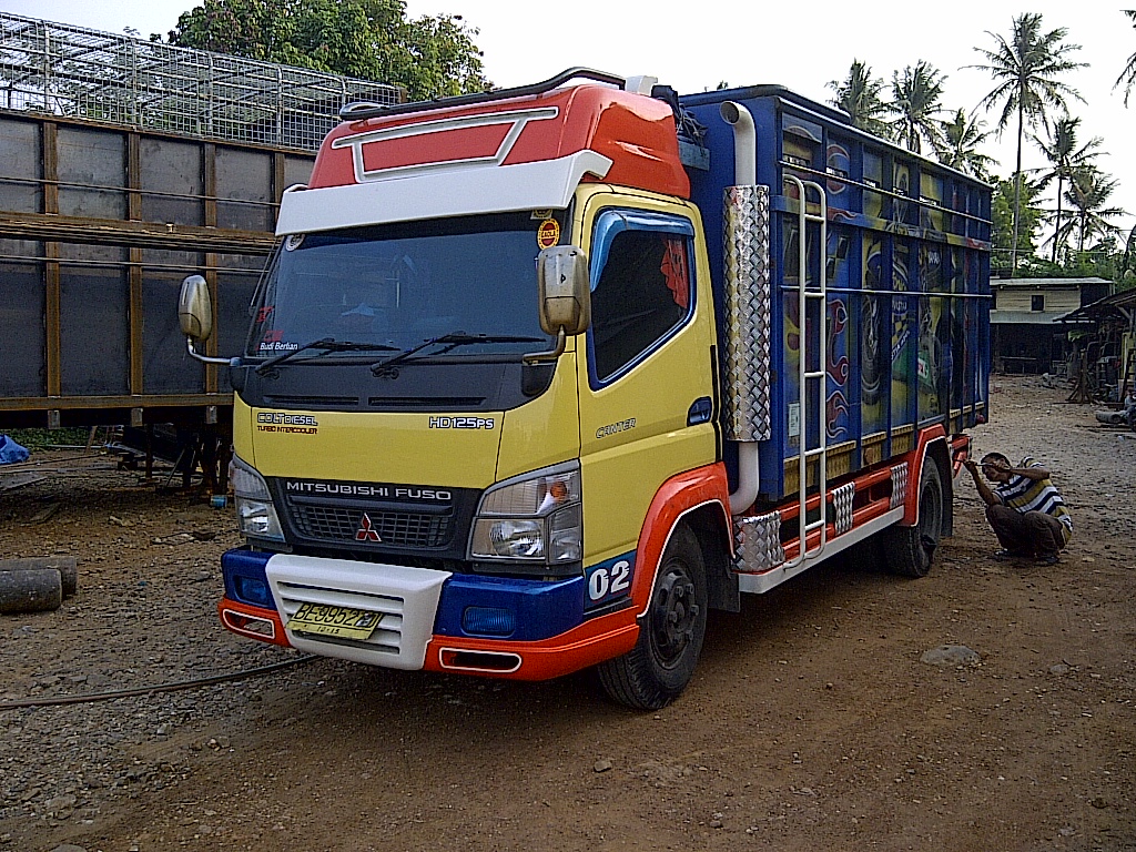 VARIASI TRUCK STIA ABADI