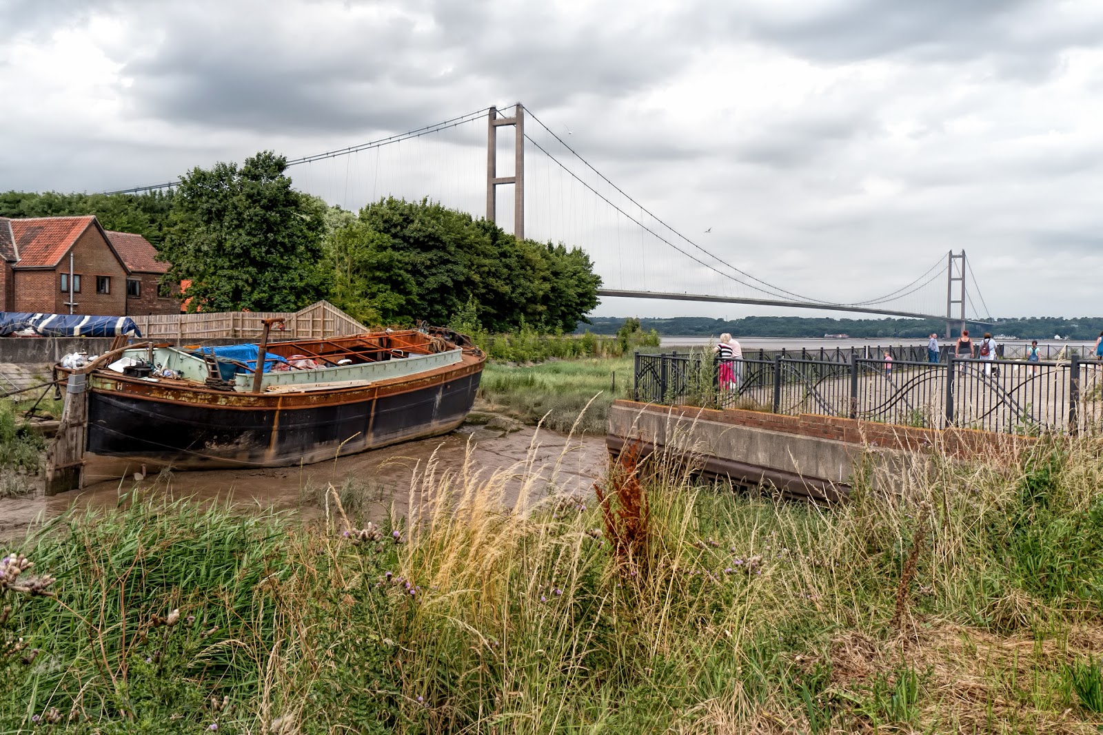 Lincolnshire Cam: Barton Creek and the Humber Bridge.
