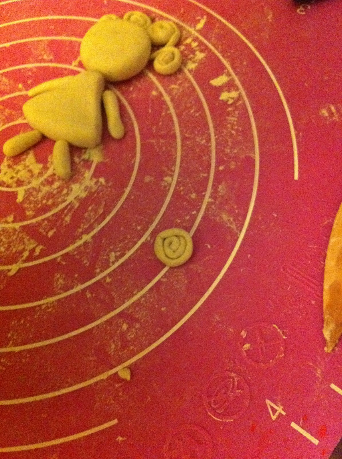 Creative Paperclay® air dry modeling material: Creative Paperclay® ATC ...