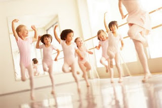 Mãe e Bailarina: Ballet Baby Class e Infantil