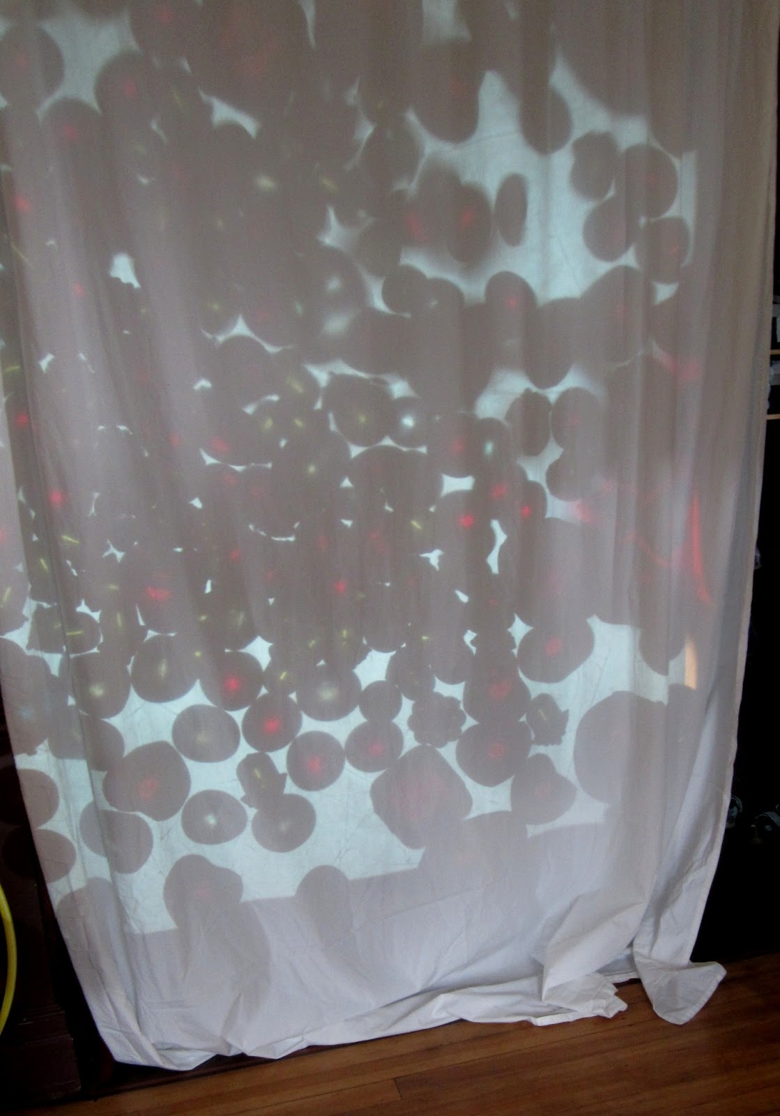 art and soul preschool: Shadow Puppets and Overhead Projector Excitement!