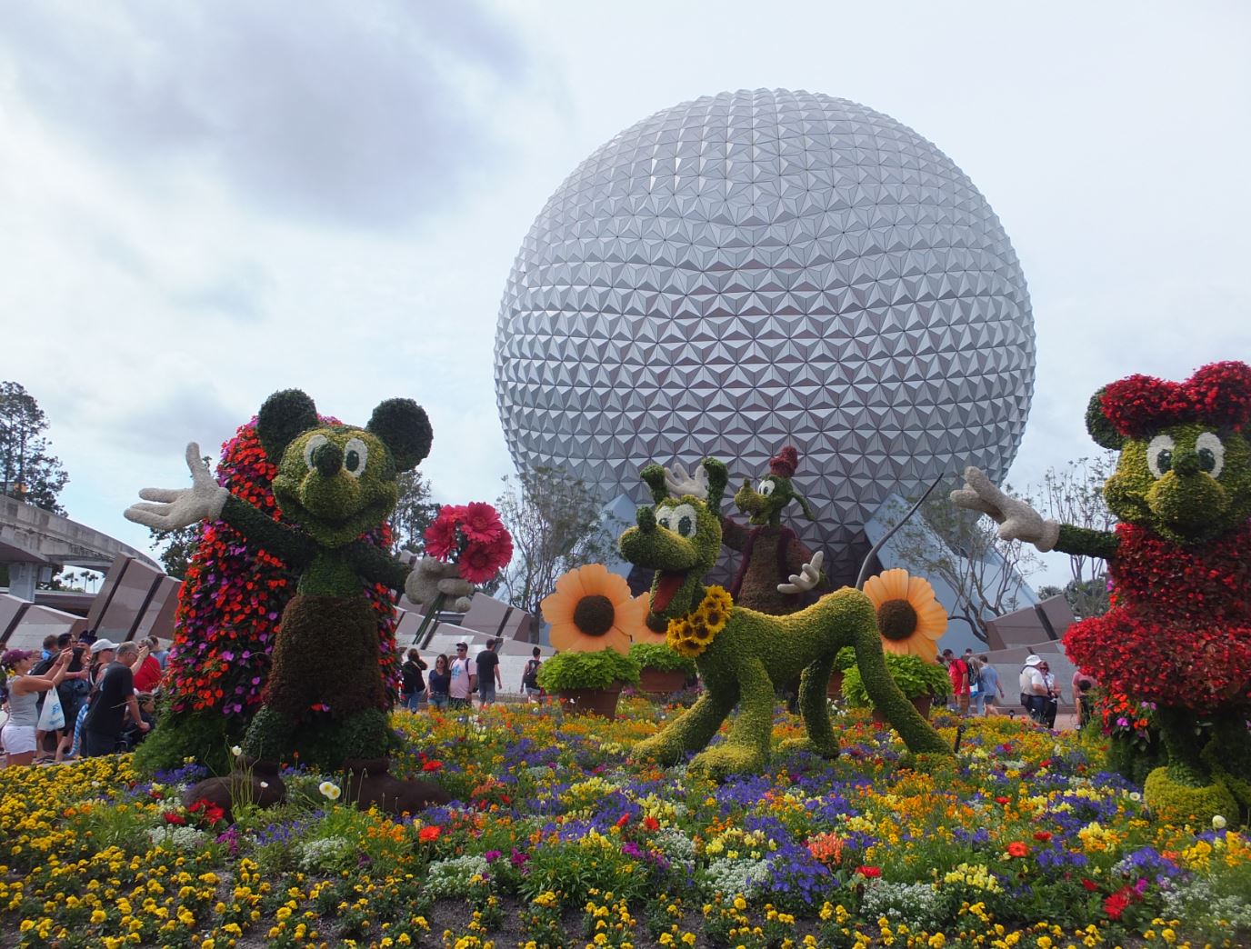 The Complete guide to Walt Disney World's EPCOT in Spring