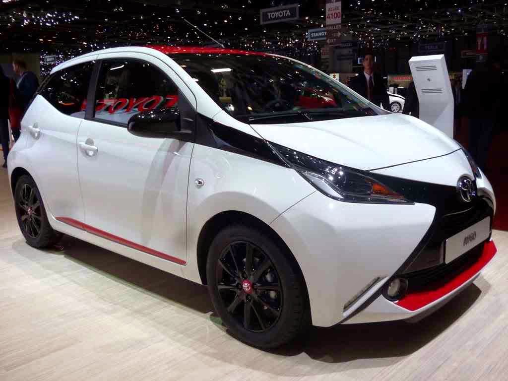 Irish Car+Travel Magazine: Toyota launches Upgrade.ie comparison site