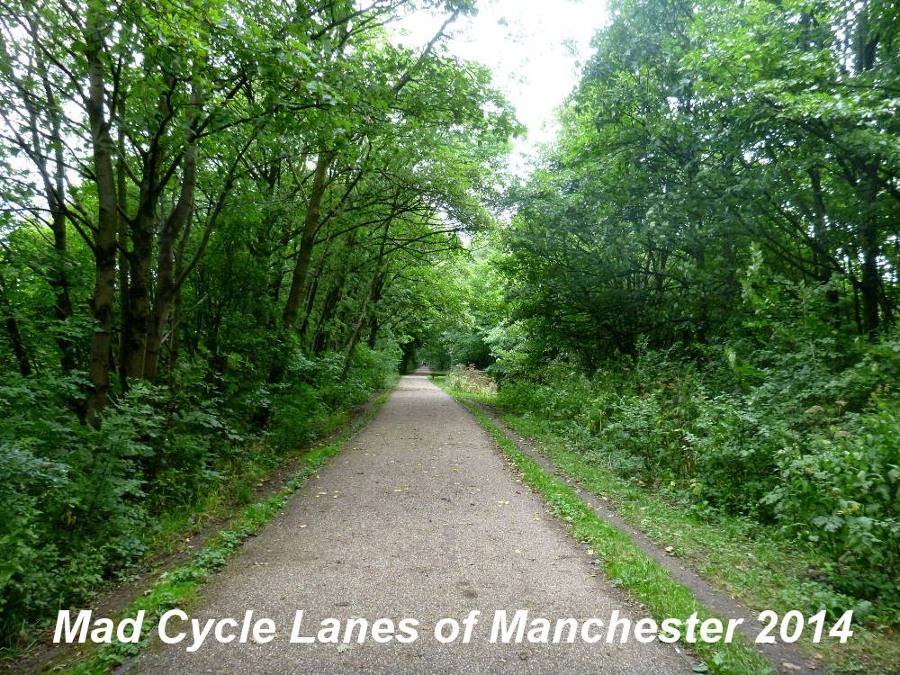 Mad Cycle Lanes of Manchester: Tyldesley Loopline 1 - Monton to Roe Green