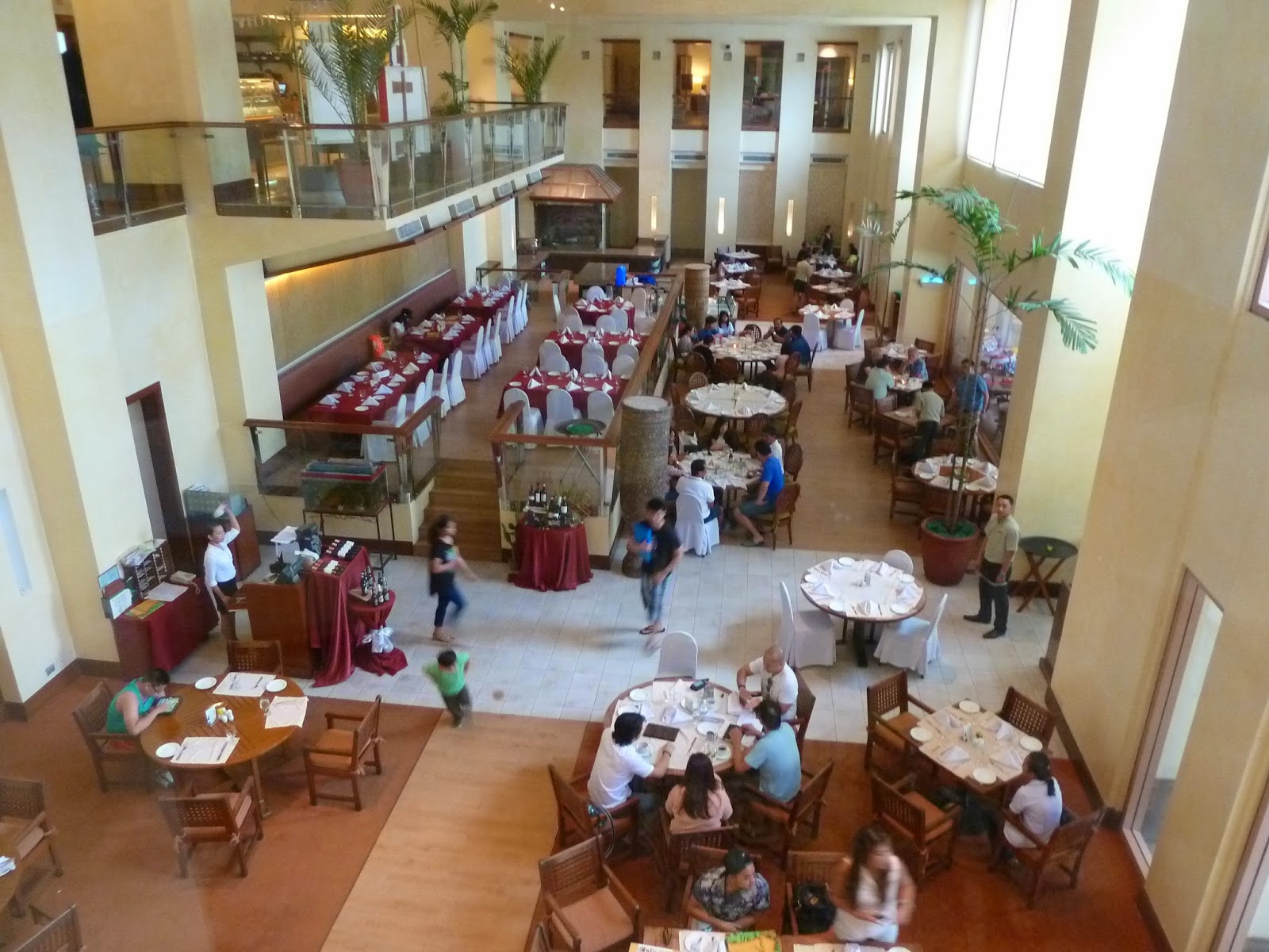 Kee Hua Chee Live!: DAY 3 IN MANILA----VISITING PALMS COUNTRY CLUB AT ...