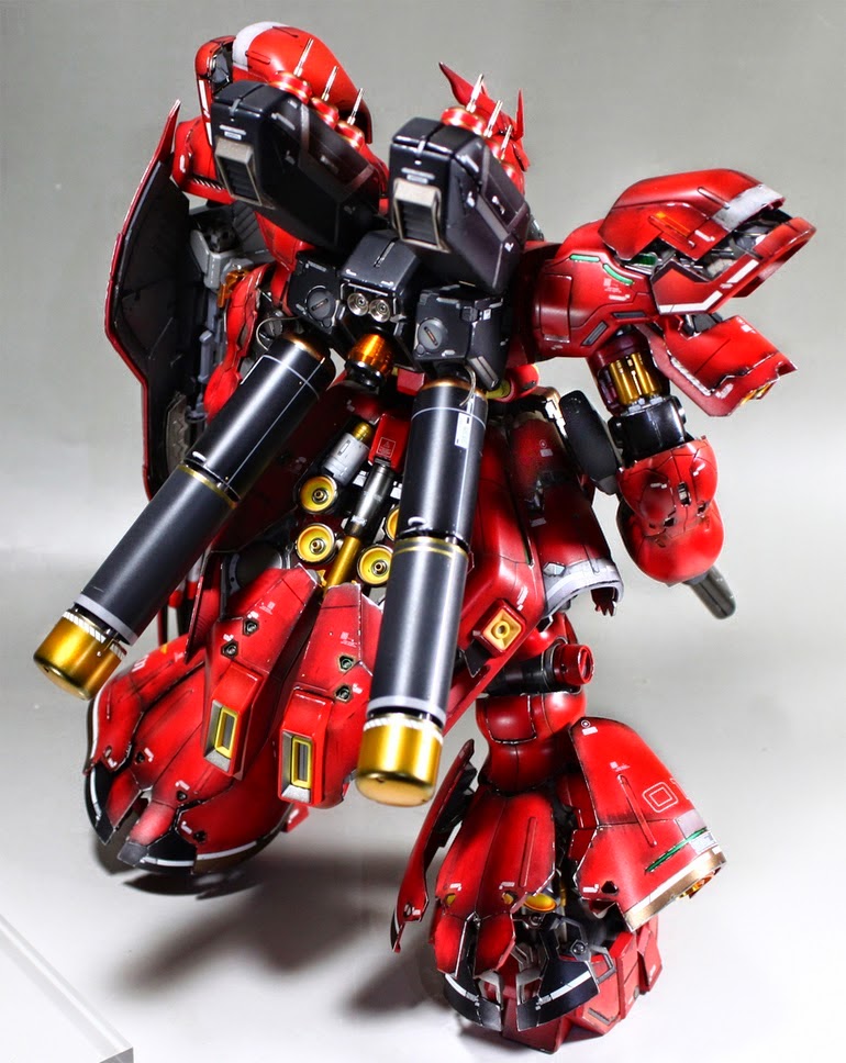 Gundam Family: MG 1/100 Sazabi Ver Ka Custom Build
