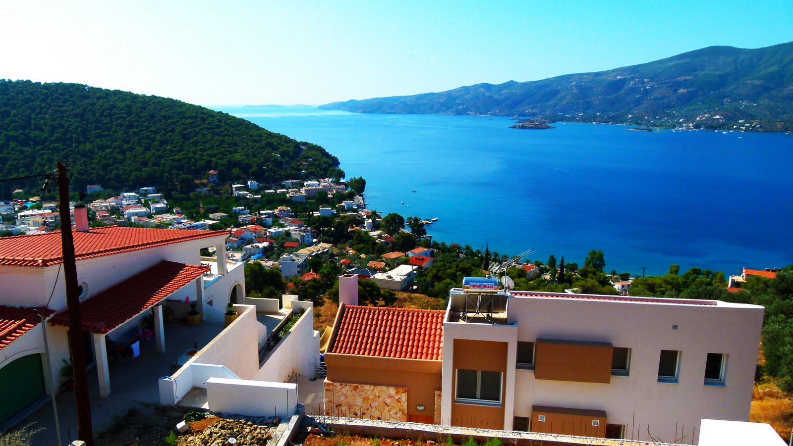 ΑΣ ΤΑ ΚΑΝΟΥΜΕ ΘΑΛΑΣΣΑ......: Πόρος - Poros Island - Greece
