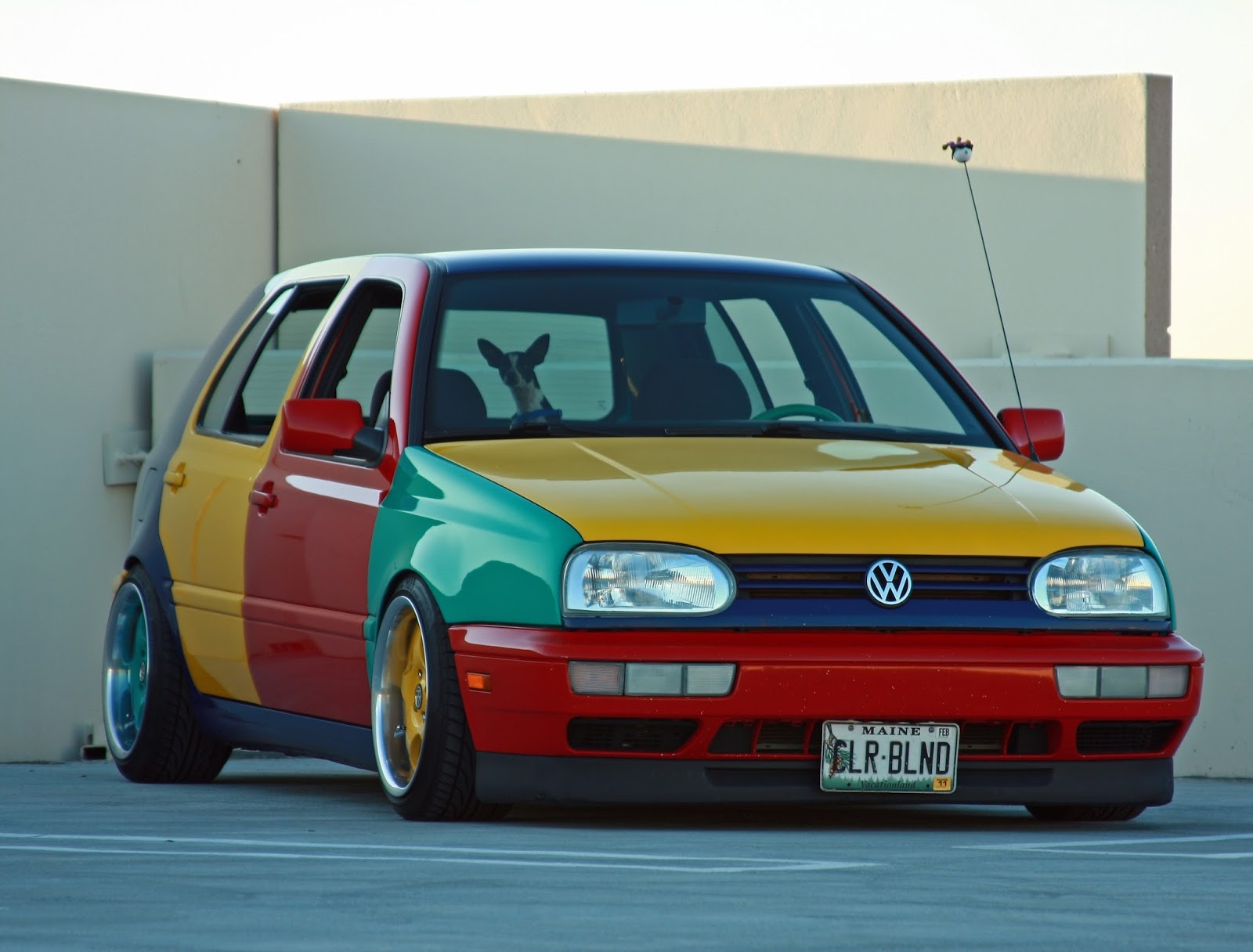 Sobre Rodas: Golf Colorido