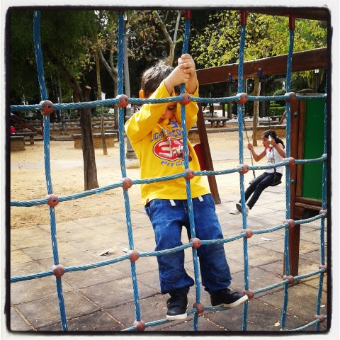 LA PEOR MADRE DEL AÑO: Vamos al parque.