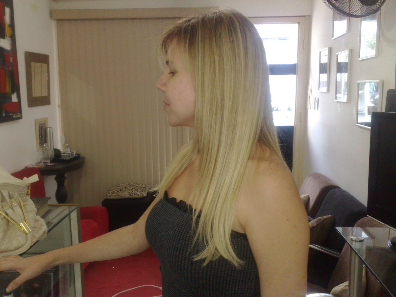 ...MR Retrô: AMANDA BEZERRA....LINDA E LOIRA COM MECHAS HOMBRÉ...