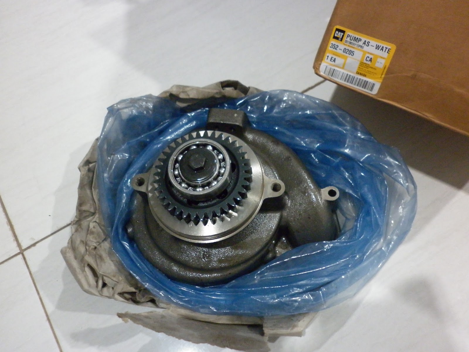 9w-4490 Bolt Caterpillar, 352-0205 Waterpump Catterpillar