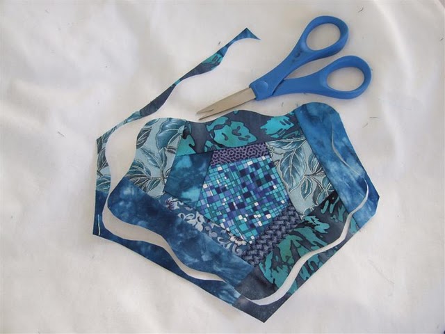 Crafty Sewing & Quilting: Hodgepodge Patchwork Tuesday - Floating Lilies