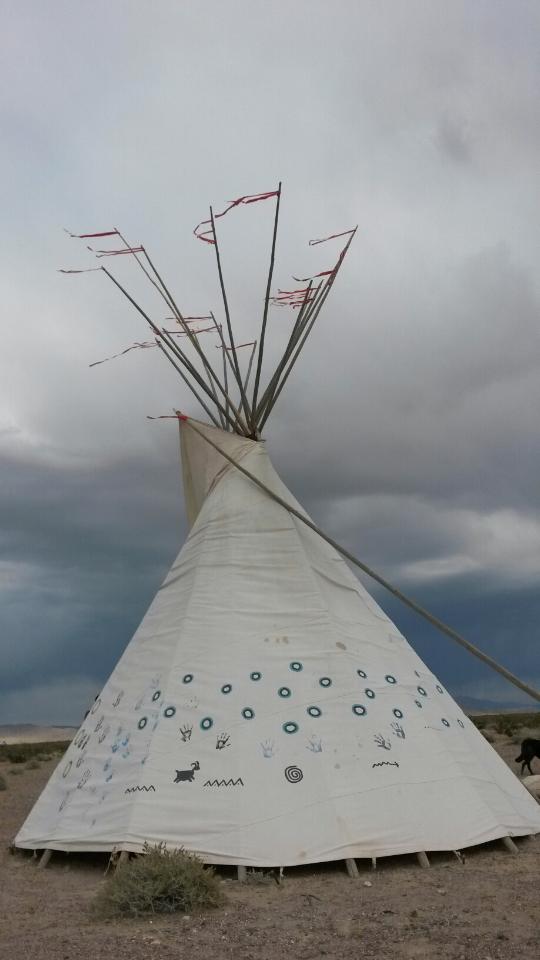 CENSORED NEWS: Western Shoshone Bad Bear: Raising teepee symbol of hope ...