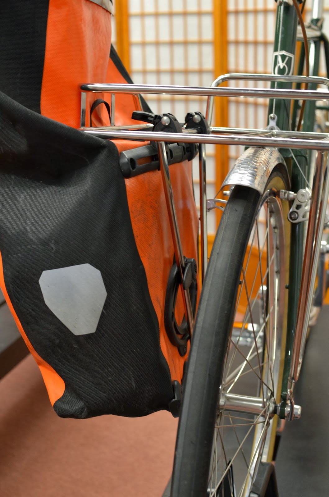 The Velo ORANGE Blog: Porteur Rack Versatility