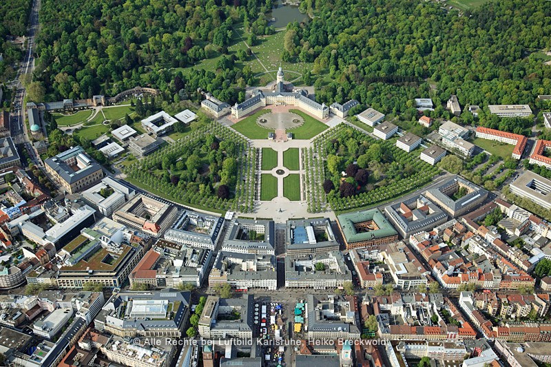 Blogs de Turismo: Visita a Karlsruhe la puerta de la Selva Negra