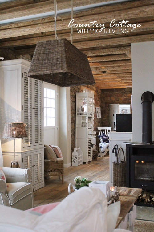 White Living: Country Cottage - Spring Shopping