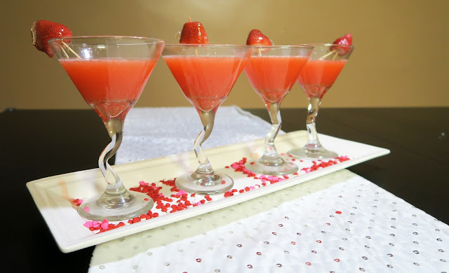 Candied Strawberry Martini | NESHEAHOLIC