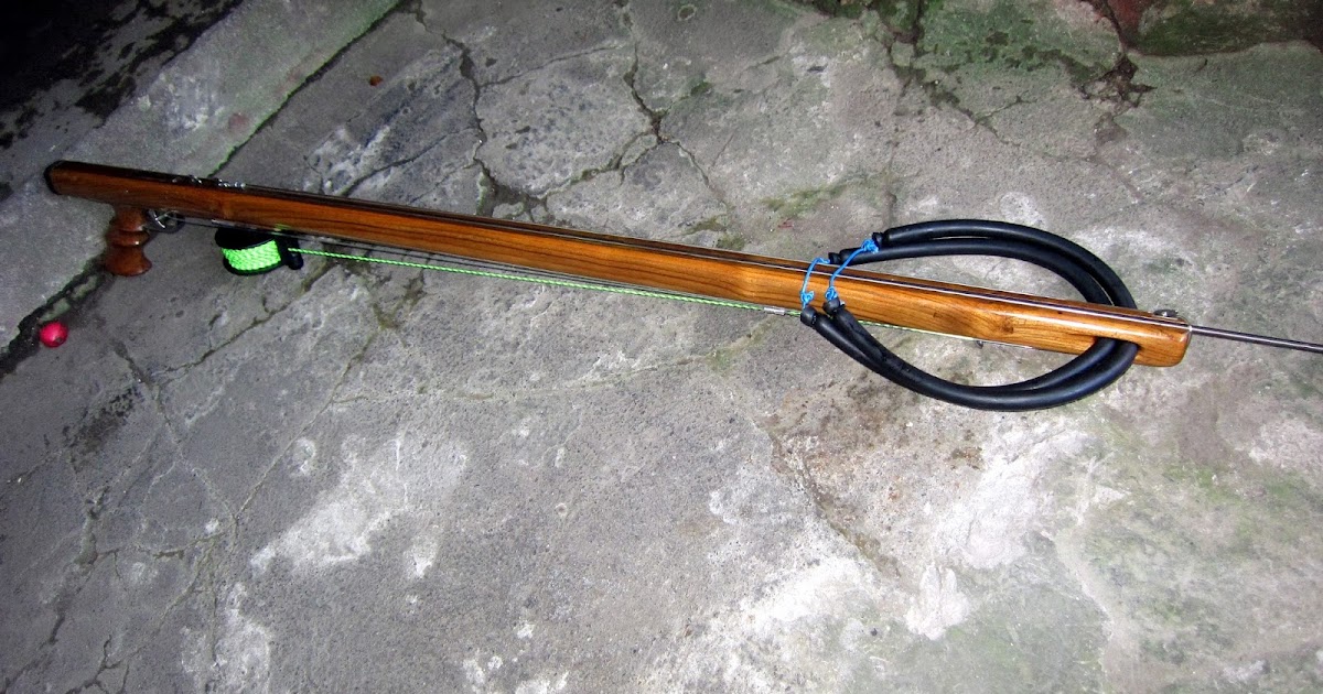 MENGAPA KAYU JATI ADALAH BAHAN TERBAIK?